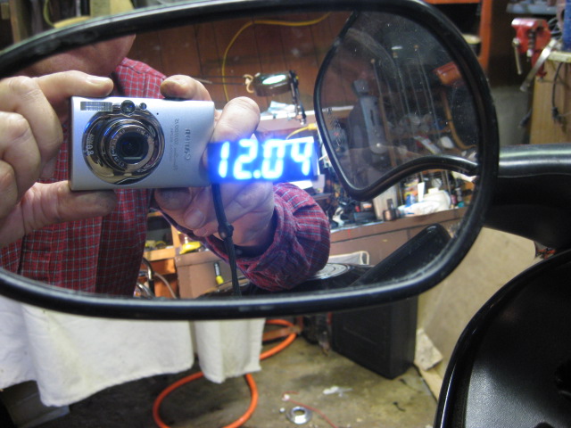 Datel voltmeter behind-the-mirror install - The Garage - CBR1100XX.org ...